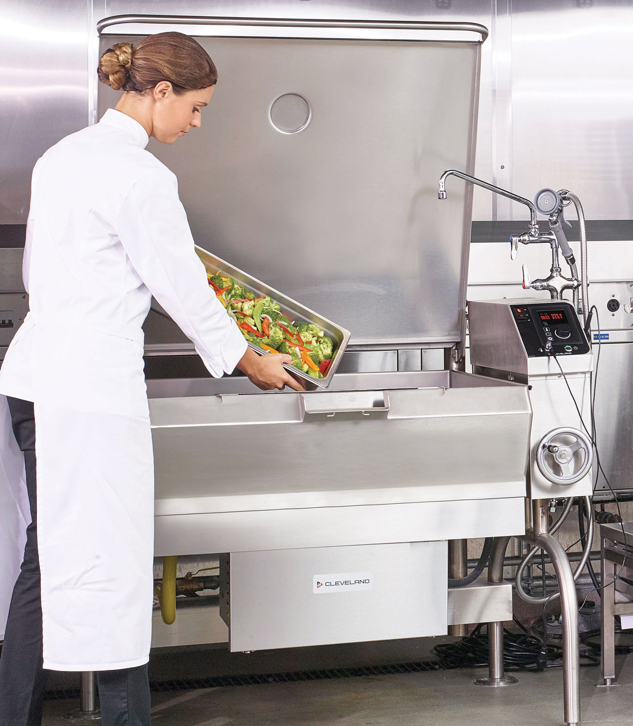 Cleveland Tilt Skillet Marketing Page